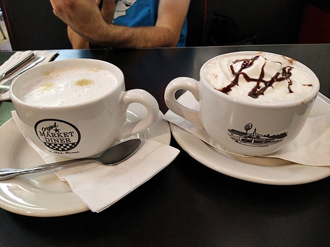 Coffee art that says, "We may be a diner, but we respect the bean," served in mugs thick enough to survive the apocalypse.