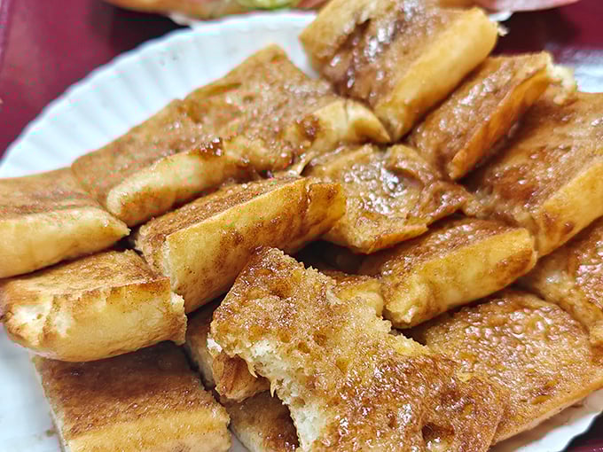 The cinnamon bread: proof that La Gondola understands dessert shouldn't require a dictionary to order, just butter, cinnamon, and sugar on perfectly toasted bread. Simple brilliance.