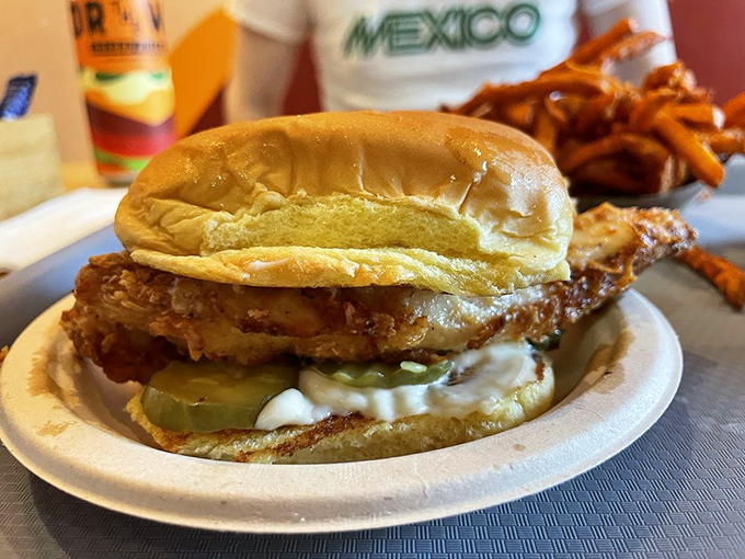 The fried chicken sandwich—proof that For The Win isn't just a one-hit wonder in the burger department.