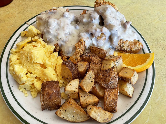 When breakfast looks like this, you understand why people willingly wait in line&mdash;crispy chicken, gravy cascading like a savory waterfall.