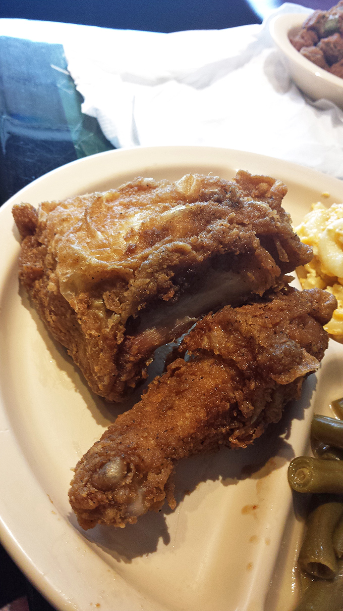 Fried chicken that's worth crossing state lines for&mdash;golden, crispy exterior giving way to juicy meat that makes you close your eyes in appreciation.