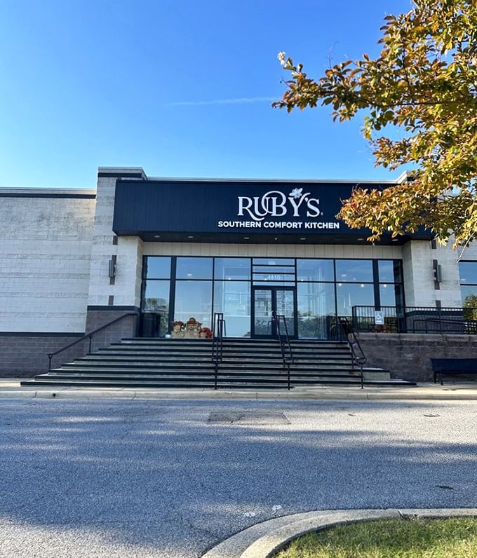 Ruby's welcoming facade stands ready to introduce Maryland to proper Southern hospitality. Those steps lead to flavor country, my friends.