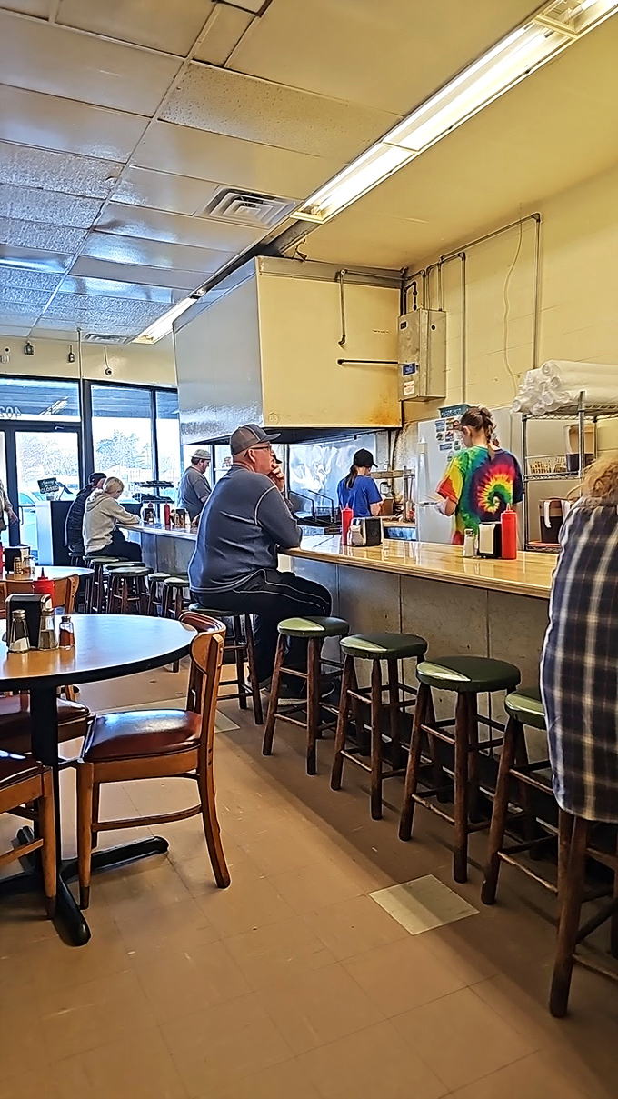 Where the magic happens: the counter experience puts you front-row for the sizzle-and-flip choreography that turns simple ingredients into memories.