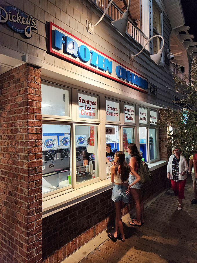 As dusk settles on Bethany Beach, the glow of Dickey's becomes a beacon for dessert pilgrims seeking one last taste of summer.