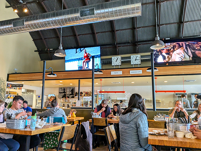 The open kitchen design lets you watch the BBQ magic happen&mdash;like dinner and a show, but the show is your dinner.