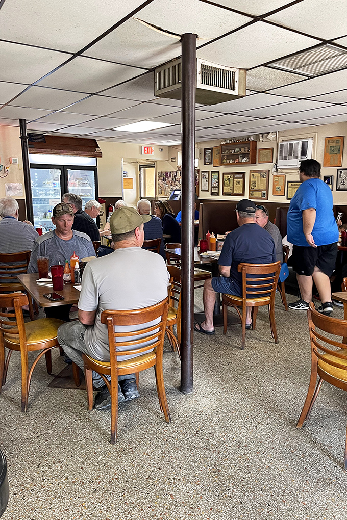Real people enjoying real food &ndash; the kind of authentic dining scene that makes every meal feel like a celebration.