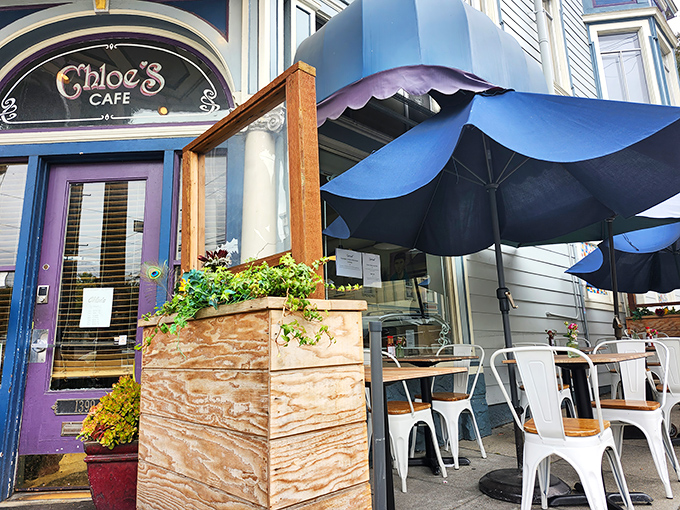 Outdoor seating where you'll contemplate moving to Noe Valley just to make this your regular weekend spot.