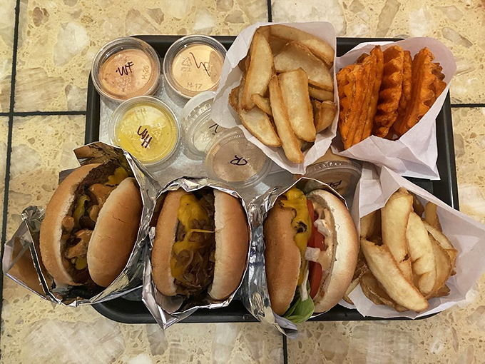 A feast fit for royalty&mdash;if royalty were smart enough to appreciate honest food done right. This tray tells the whole Spark's story.