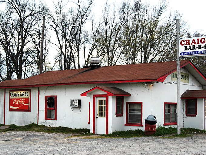 The red trim against white clapboard says it all: classic, unpretentious, and exactly where you want to be when hunger strikes.