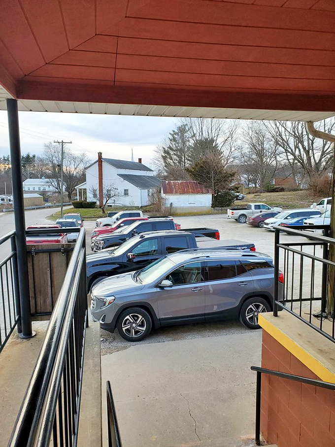 A full parking lot is the most honest restaurant review you'll ever find &ndash; and Stone's lot stays packed with locals and visitors alike.
