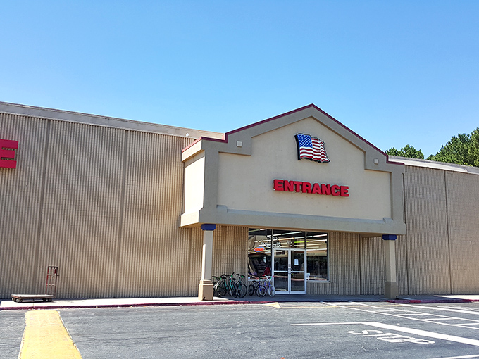 The American flag welcomes bargain hunters to this treasure trove of secondhand delights. Every aisle promises discovery!