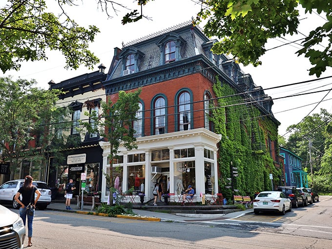 Cold Spring's ivy-covered buildings look like they're giving the brick a big leafy hug. Main Street charm at its finest!