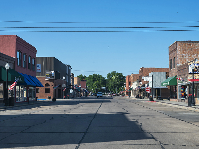 Downtown Gothenburg's brick-lined main street feels like stepping into a Norman Rockwell painting where your dollar stretches twice as far.