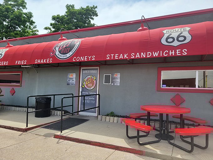 Sid's Diner: Route 66 nostalgia meets burger perfection under that iconic red awning. The onion burger pilgrimage starts here!