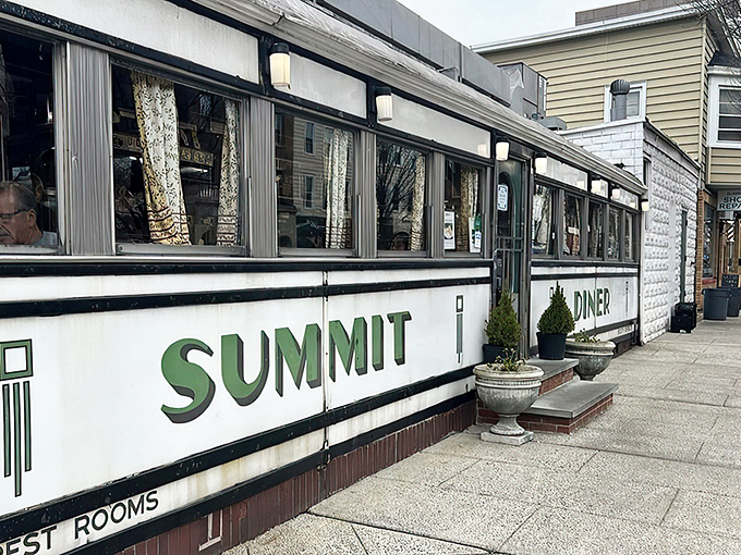 The Summit Diner gleams like a time machine to the 1940s, inviting hungry travelers to step back into a simpler era of perfect comfort food.