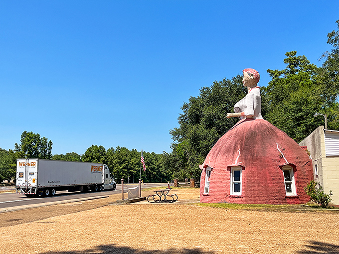 Where else can you eat inside a giant skirt? This quirky landmark serves up slices of Americana alongside their famous homemade desserts.