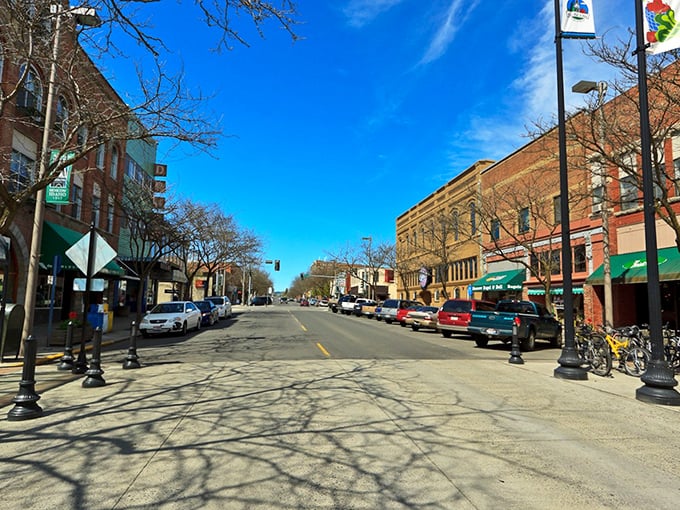 Even on an ordinary Tuesday, Moscow's downtown radiates charm that rivals those "Main Streets" Disney tries so hard to recreate.