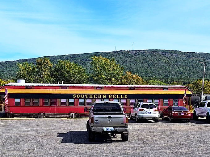 The Southern Belle's cherry-red exterior promises a dining experience that's truly off the rails.