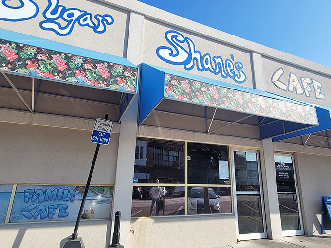 Floral trim outside Sugar Shane's Caf&eacute;? In Kansas? It's like someone dropped a piece of Key West in the Midwest!
