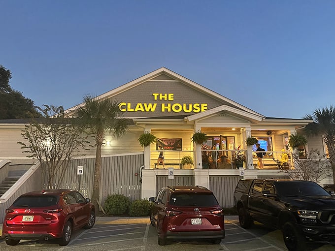 As evening falls, The Claw House glows with promise &ndash; those yellow letters practically whisper, "lobster awaits inside."
