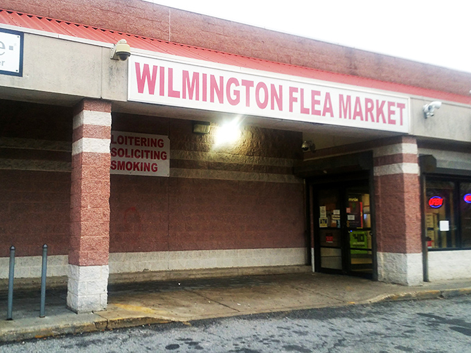 Step through these doors and enter a world where yesterday's castoffs become today's must-haves. Treasure hunting begins here!