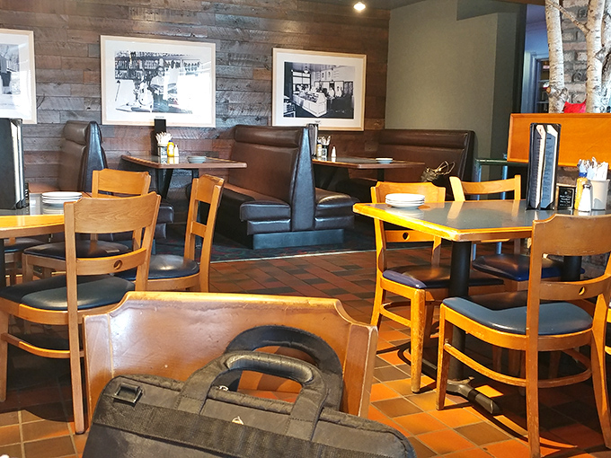 Cozy booths and wooden chairs invite you to settle in for the long haul. This isn't fast food&mdash;this is slow-down-and-savor territory.