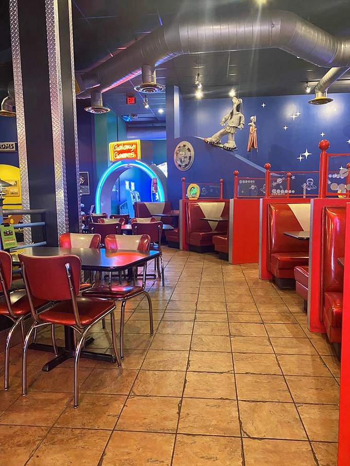 Retro-futuristic booths in cosmic red vinyl make you feel like you're dining aboard a 1950s sci-fi spacecraft. E.T. would definitely phone home about this decor.