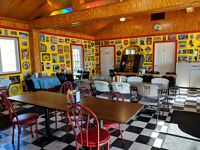 Where racing meets comfort food &ndash; the checkered floor and memorabilia-covered walls tell you you're in Speedway territory, but the aroma tells you you're home.