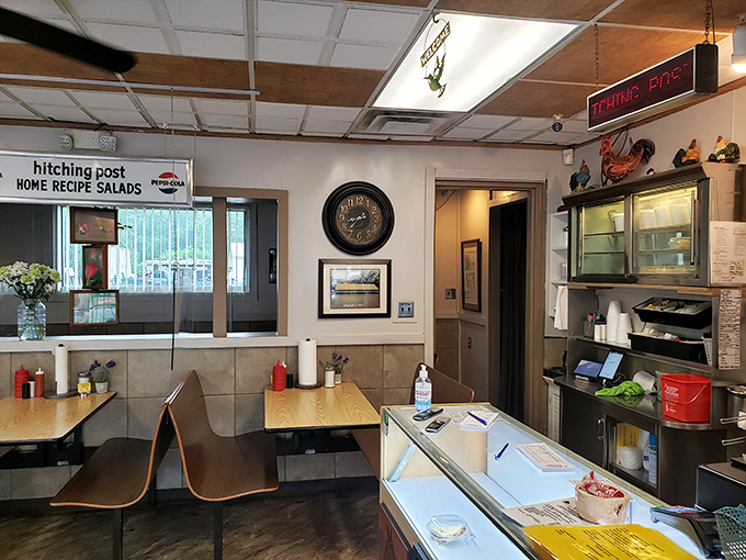 No-frills dining perfection. The kind of place where the d&eacute;cor hasn't changed in decades because they're too busy perfecting what matters&mdash;the food.