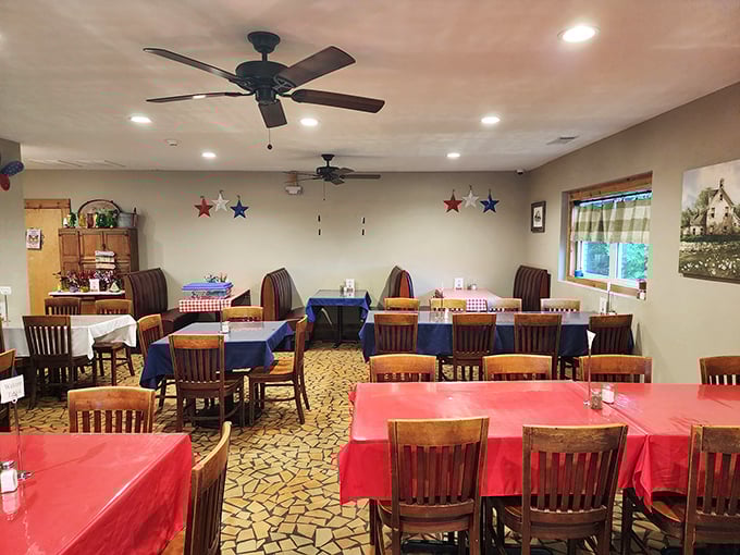 Red and blue checkered tablecloths, ceiling fans, and patriotic stars&mdash;this dining room isn't trying to impress Instagram, just your grandmother. And it succeeds magnificently.