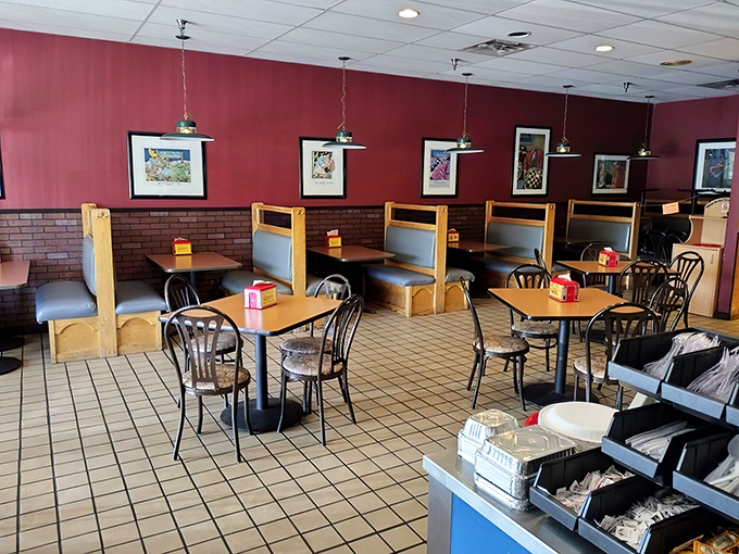 No white tablecloths needed when the food's this good. The cozy, no-nonsense dining room says "focus on the meat, people!"