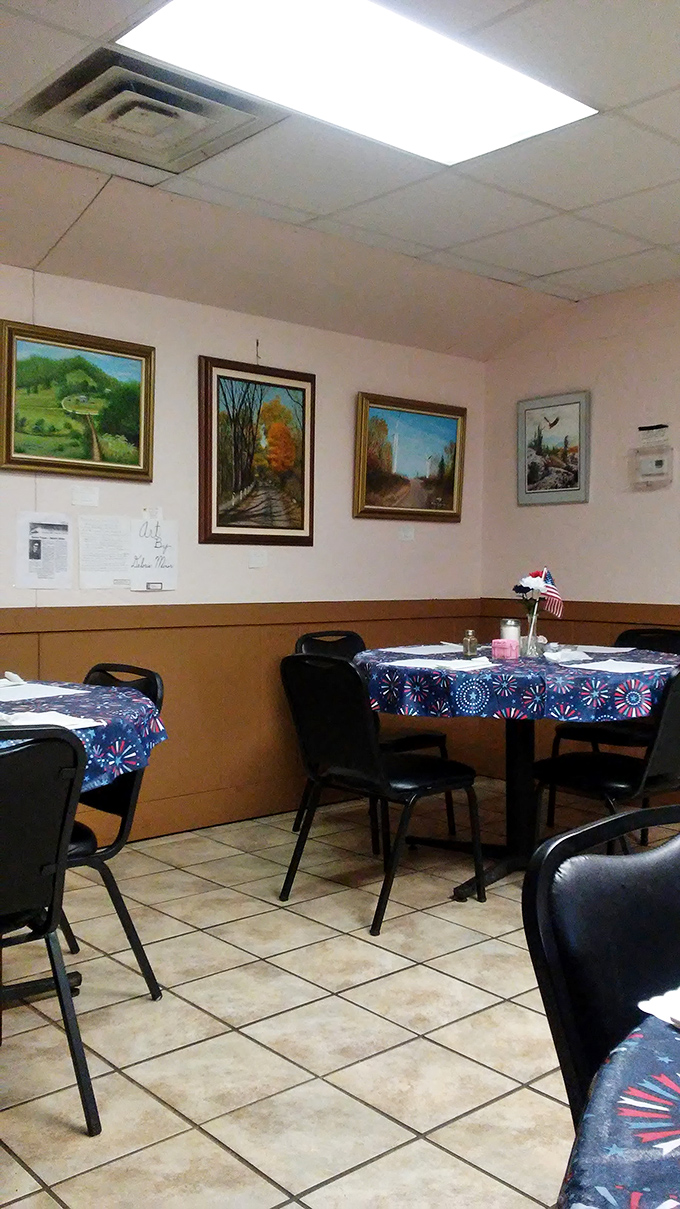 Classic diner aesthetics with a personal touch – family photos and local memorabilia create that "been coming here for decades" feeling even on your first visit.