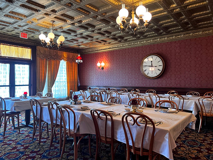 Step back in time with pressed tin ceilings, vintage chandeliers, and white tablecloths &ndash; dining room elegance that hasn't changed since your grandparents' first date.