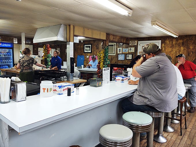 Inside Dovie's, time stands deliciously still. Wood-paneled walls and counter stools have witnessed decades of satisfied "mmms" and "wows."