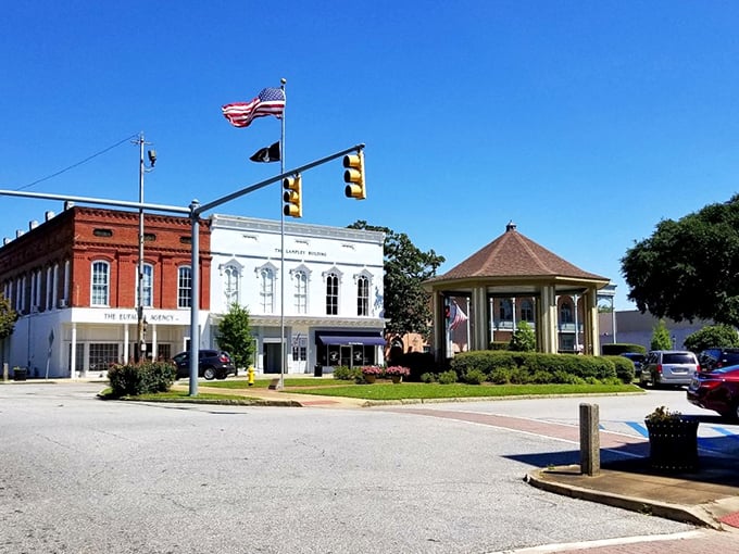 The quintessential small-town square, complete with gazebo and American flag standing proud. Norman Rockwell couldn't have painted a more perfect slice of Americana.