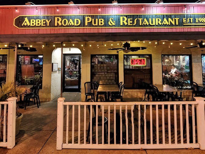 Abbey Road Pub's cozy patio invites Beatles fans to come together over good food. Even Ringo would approve of this fab spot!