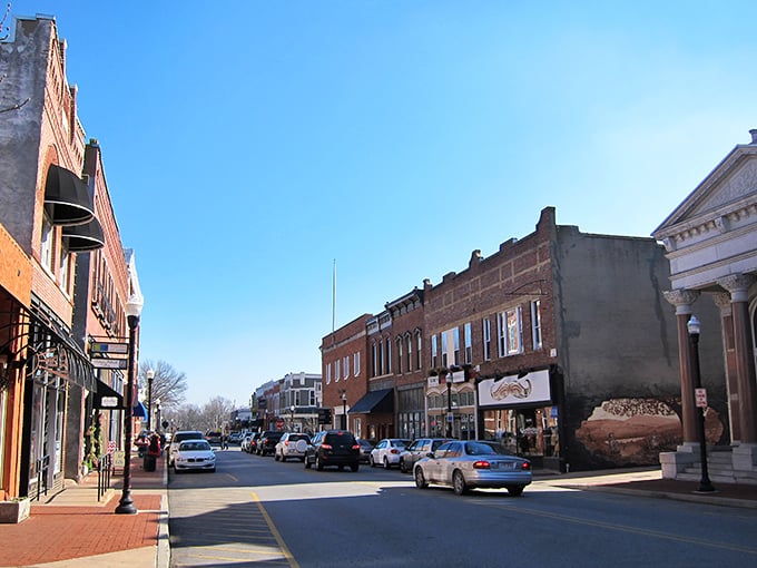 Bentonville's skyline proves you don't need big-city prices to enjoy small-city charm. Those mountains aren't the only things with a nice view!