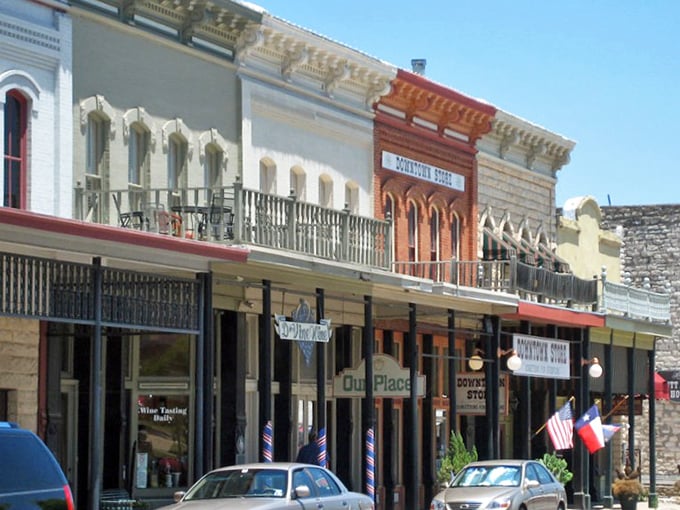 Downtown Granbury's main street looks like Norman Rockwell and John Wayne collaborated on the perfect Texas town. 