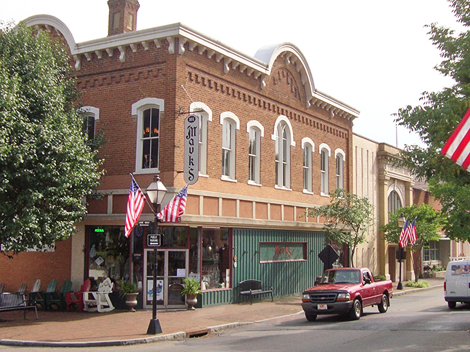 Jonesborough's colorful autumn streets tell stories without saying a word—America's oldest town in Tennessee knows how to dress for fall.