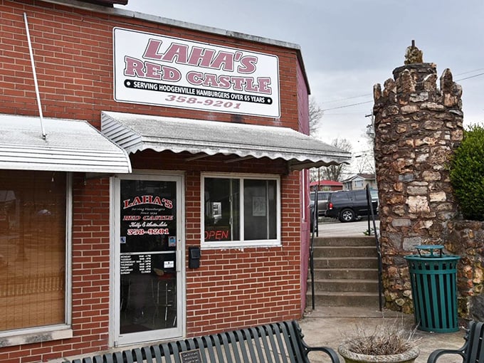 Laha's Red Castle stands like a delicious fortress guarding Hodgenville's burger heritage, complete with its own stone tower.