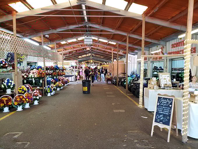 Flower power meets bargain heaven! Mobile Flea Market's indoor wonderland keeps shoppers comfortable while they hunt for that perfect wreath.