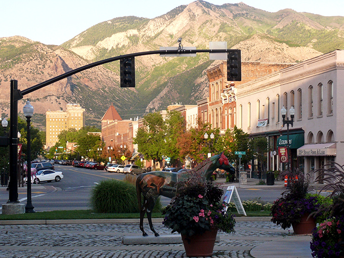 Ogden's historic downtown charms with its brick buildings and mountain-framed streets. Like stepping into a Norman Rockwell painting with better coffee options!