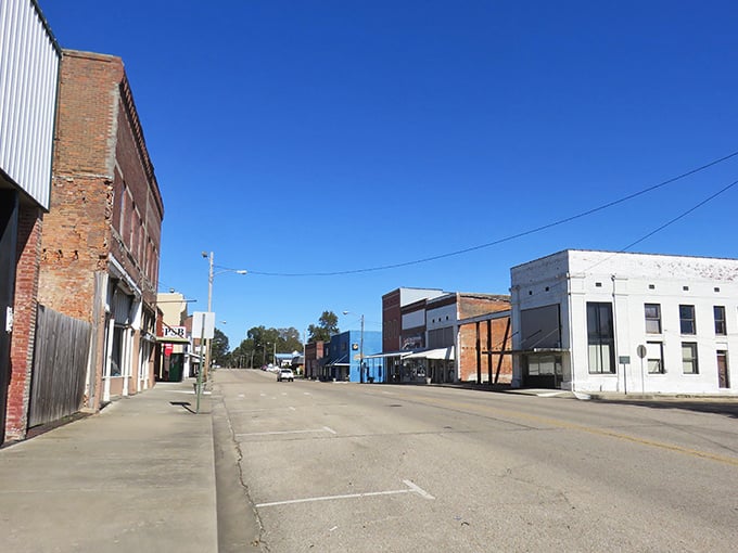 Rector's Main Street whispers of simpler times &ndash; brick buildings standing proudly as they have for generations.