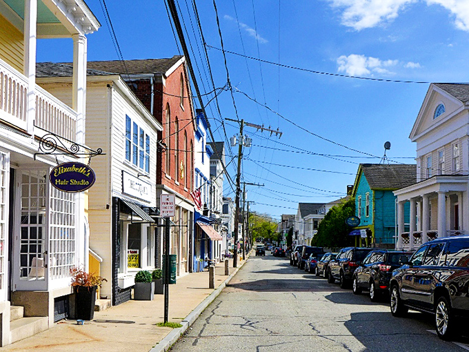 Stonington's brick buildings and vintage storefronts create a Norman Rockwell painting where your retirement dollars stretch further. 