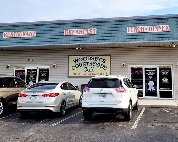Woodsby's sign doesn't lie&mdash;"Good Food and Plenty of It" might be the understatement of the century.