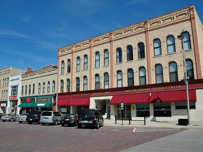 Woodstock's town square could double as a movie set&mdash;wait, it actually did in "Groundhog Day"! Pure small-town perfection.