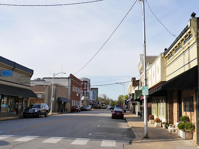 Downtown Bentonville after dark &ndash; where the street lights glow and your retirement savings continue to grow.