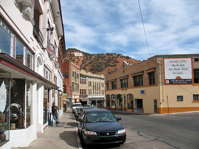 2b. bisbee