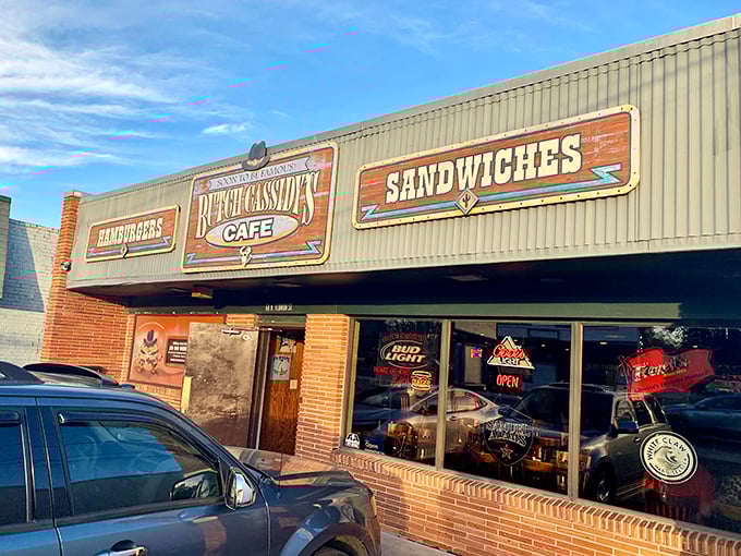 The sign says "Now Famous" and with burgers this good, even Paul Newman would tip his cowboy hat in respect.