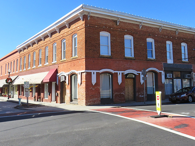 This brick beauty in Conyers has weathered more Georgia summers than most of us have birthday candles.